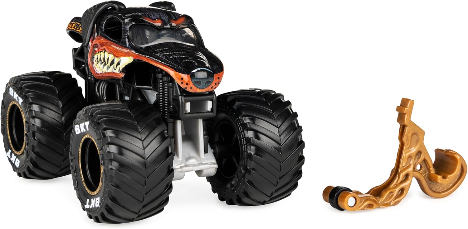 Monster Jam, Official Monster Mutt Rottweiler Monster Truck, Die-Cast ...