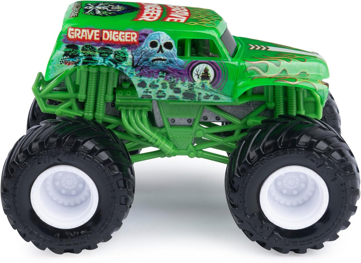 Monster Jam, Official Grave Digger Vs. Razin Kane Die-Cast Monster Tru ...
